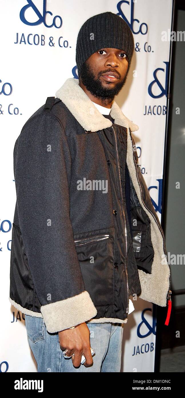 May 5, 2001 - K40847AR.JACOB THE JEWELER TO CELEBRATE THE GRAND OPENING ...