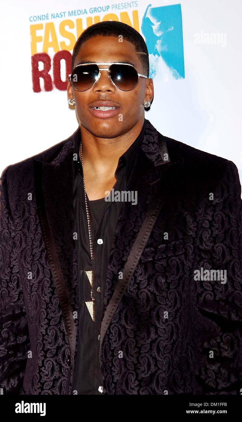 Nelly 2002 hi-res stock photography and images - Alamy