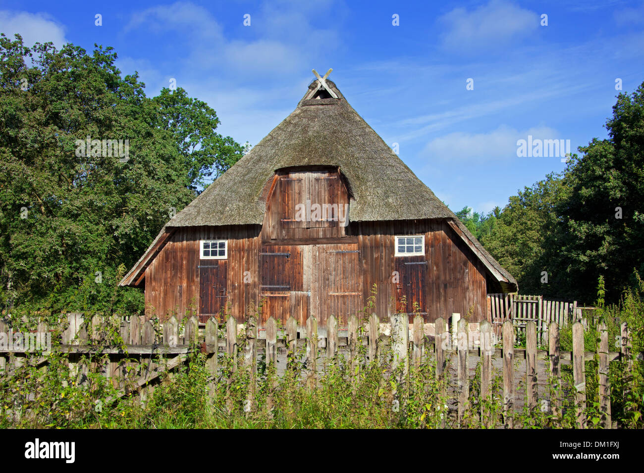 Traditional sheepfold / sheep cote at the Lüneburg Heath / Lunenburg ...