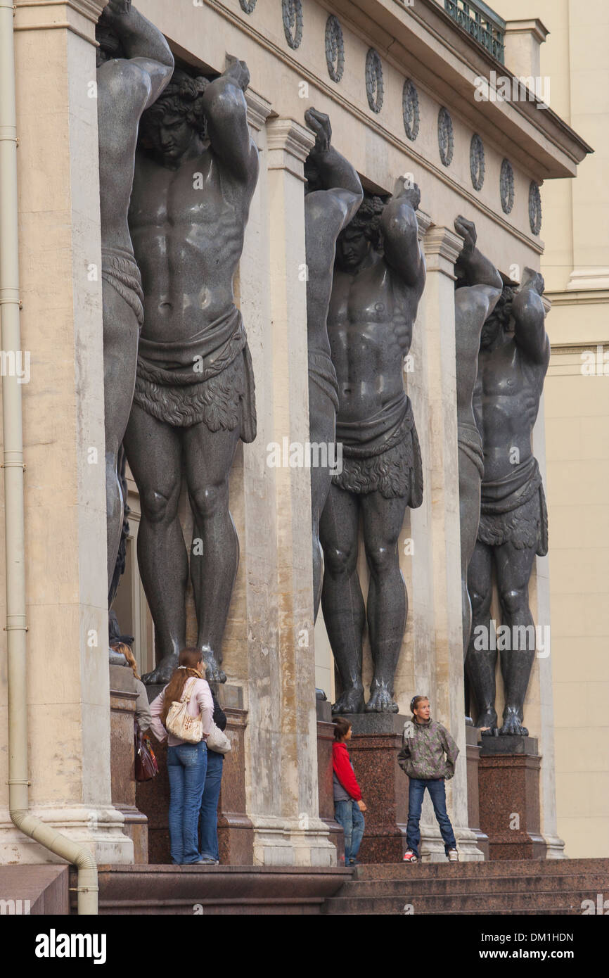 Atlas atlantes hi-res stock photography and images - Alamy