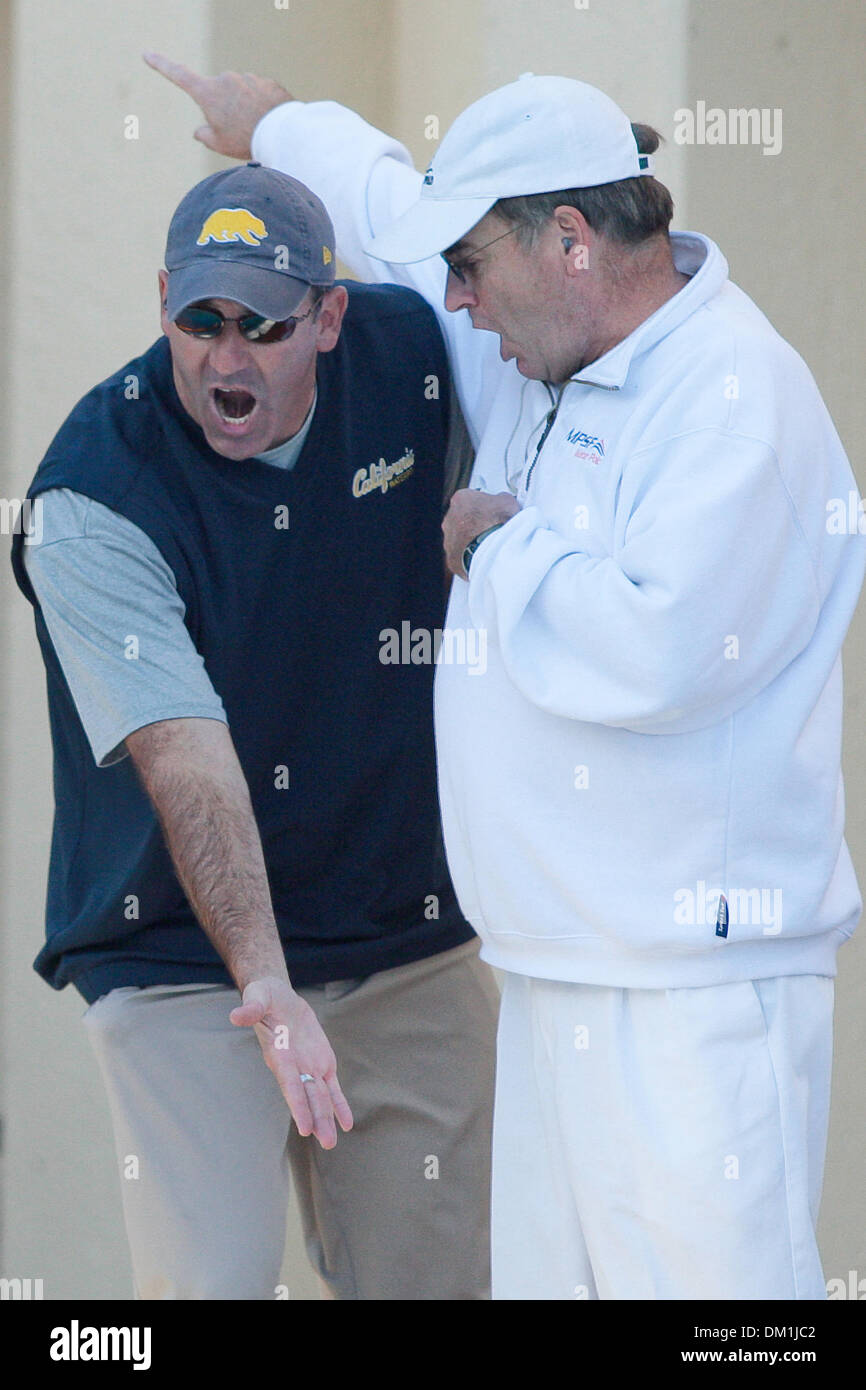 California water polo head coach Kirk Everist argues with a referee ...