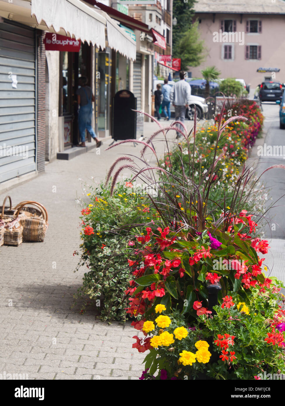 Pavement decoration hi-res stock photography and images - Alamy