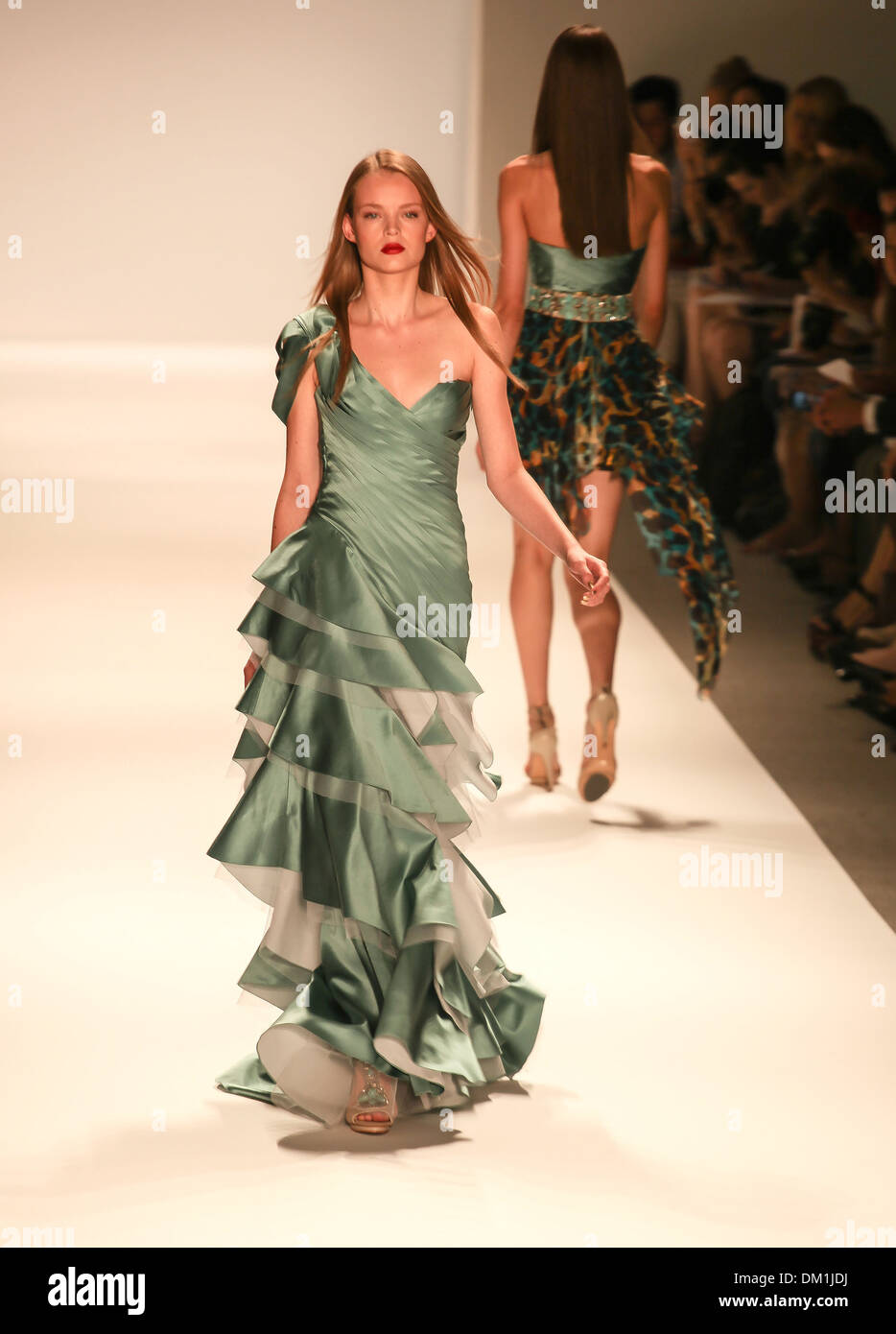 Model Mercedes-Benz New York Fashion Week Spring/Summer 2013 - Carlos ...