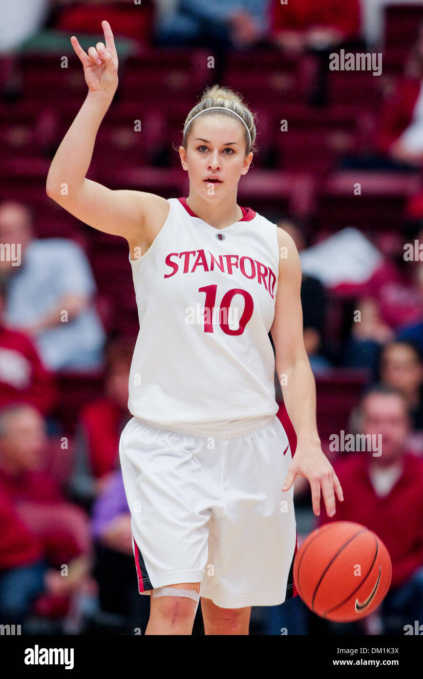 Stanford guard JJ Hones (10) of Beaverton, Ore. during game action at ...