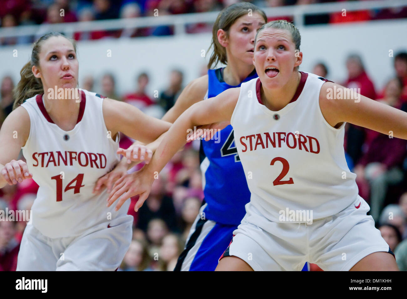 Stanford forward Kayla Pedersen (14) of Fountain Hills, Ariz. and ...