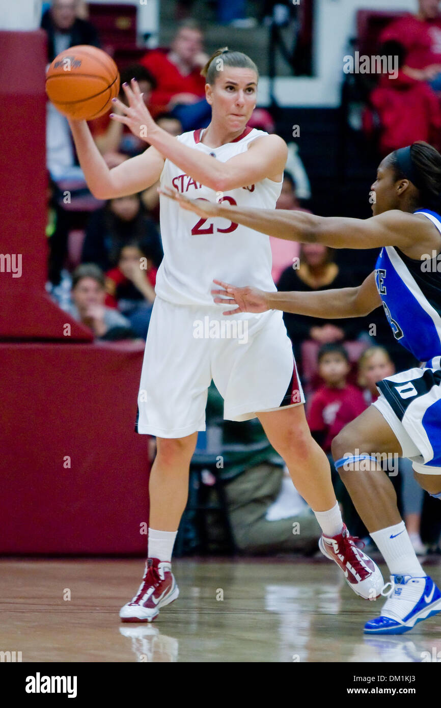 Stanford guard Jeanette Pohlen (23) of Brea, Calif. during game action ...
