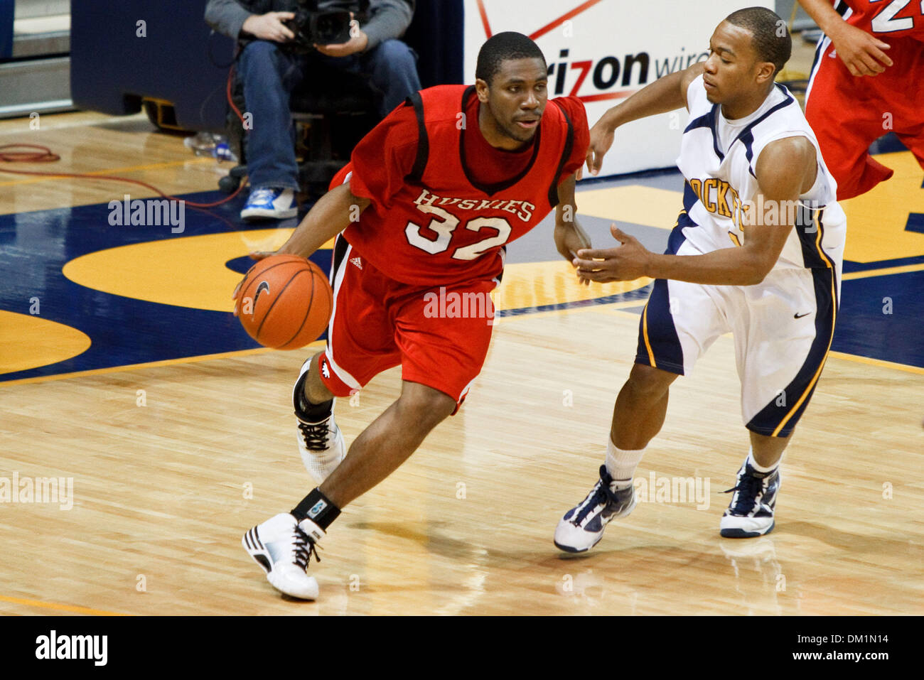 Northern Illinois guard Darion Anderson (32) races the ball upcourt ...
