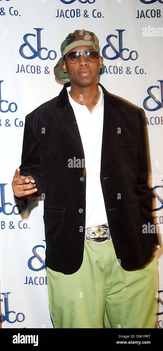 May 5, 2001 - K40847AR.JACOB THE JEWELER TO CELEBRATE THE GRAND OPENING ...