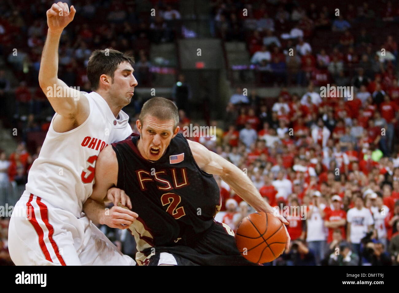 Florida State's Jordan DeMercy (2) drives against Ohio State's Jon ...