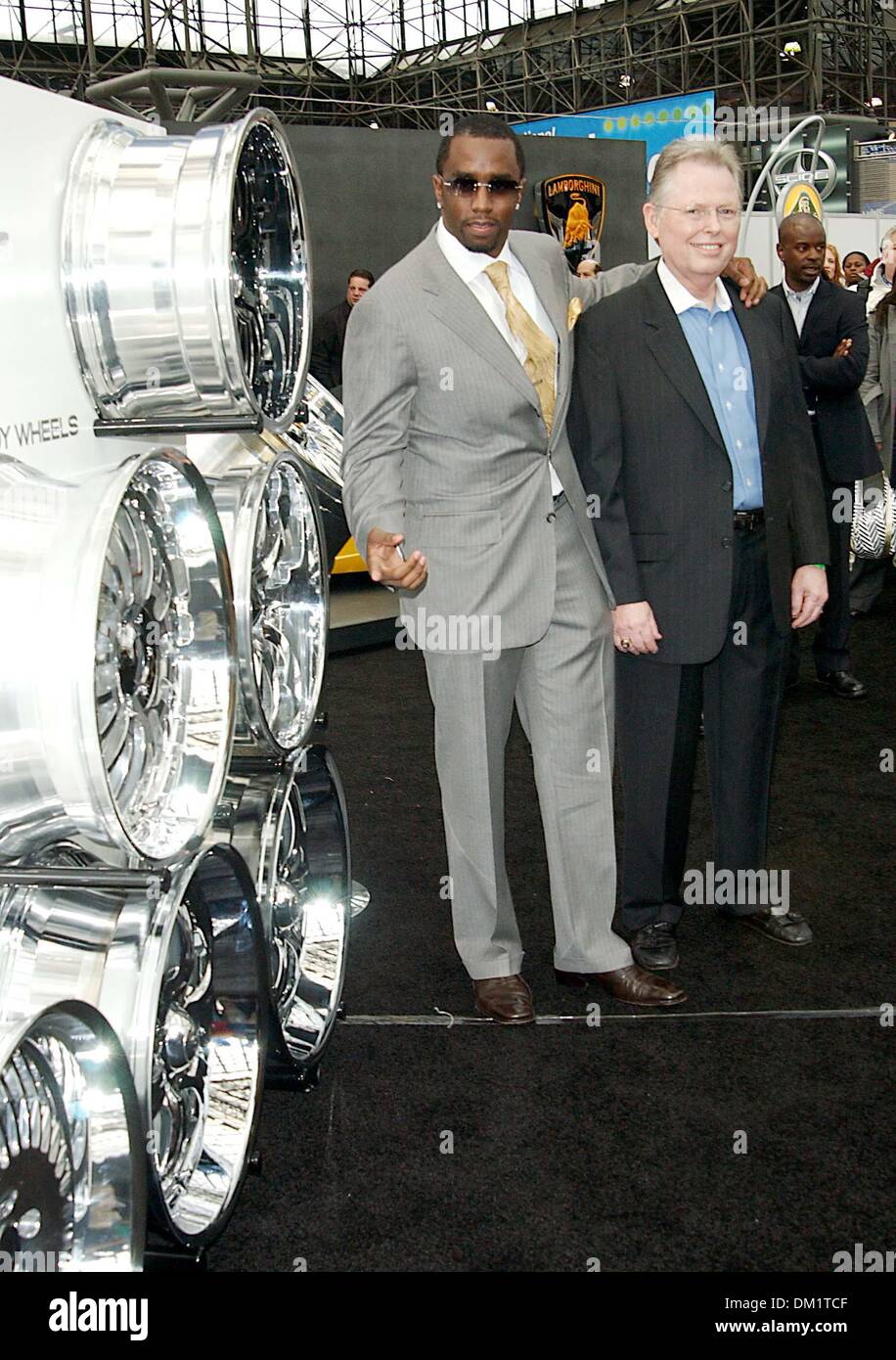 Aug. 14, 2001 - K42409AR.SEAN '' P. DIDDY '' COMBS AND WELD WHEELS, INC ...