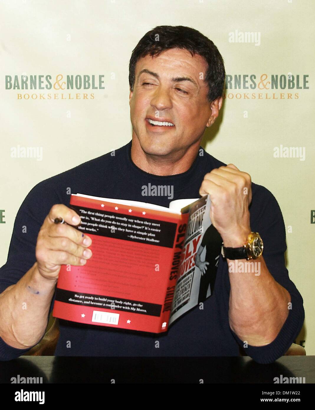 Sept. 30, 2001 - K43118AR.SYLVESTER STALLONE BOOK SIGNING '' SLY MOVES ...