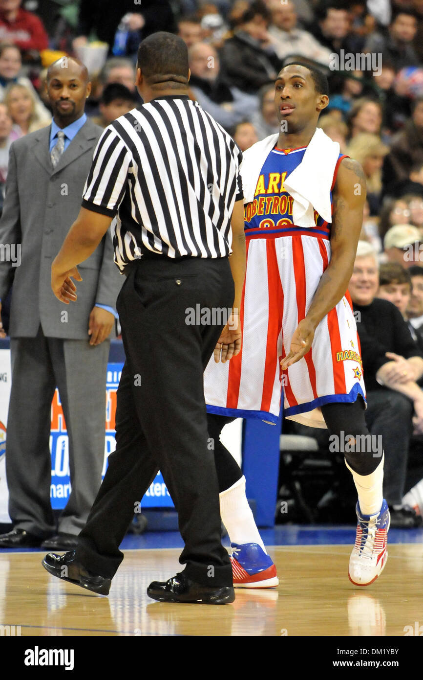 Harlem Globetrotters' Bull Bullard #33 during the game against the ...