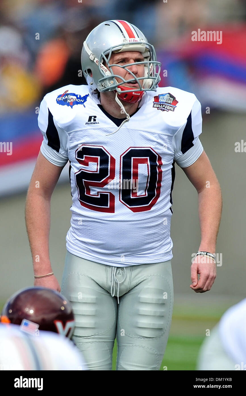 Aaron pettrey hi-res stock photography and images - Alamy