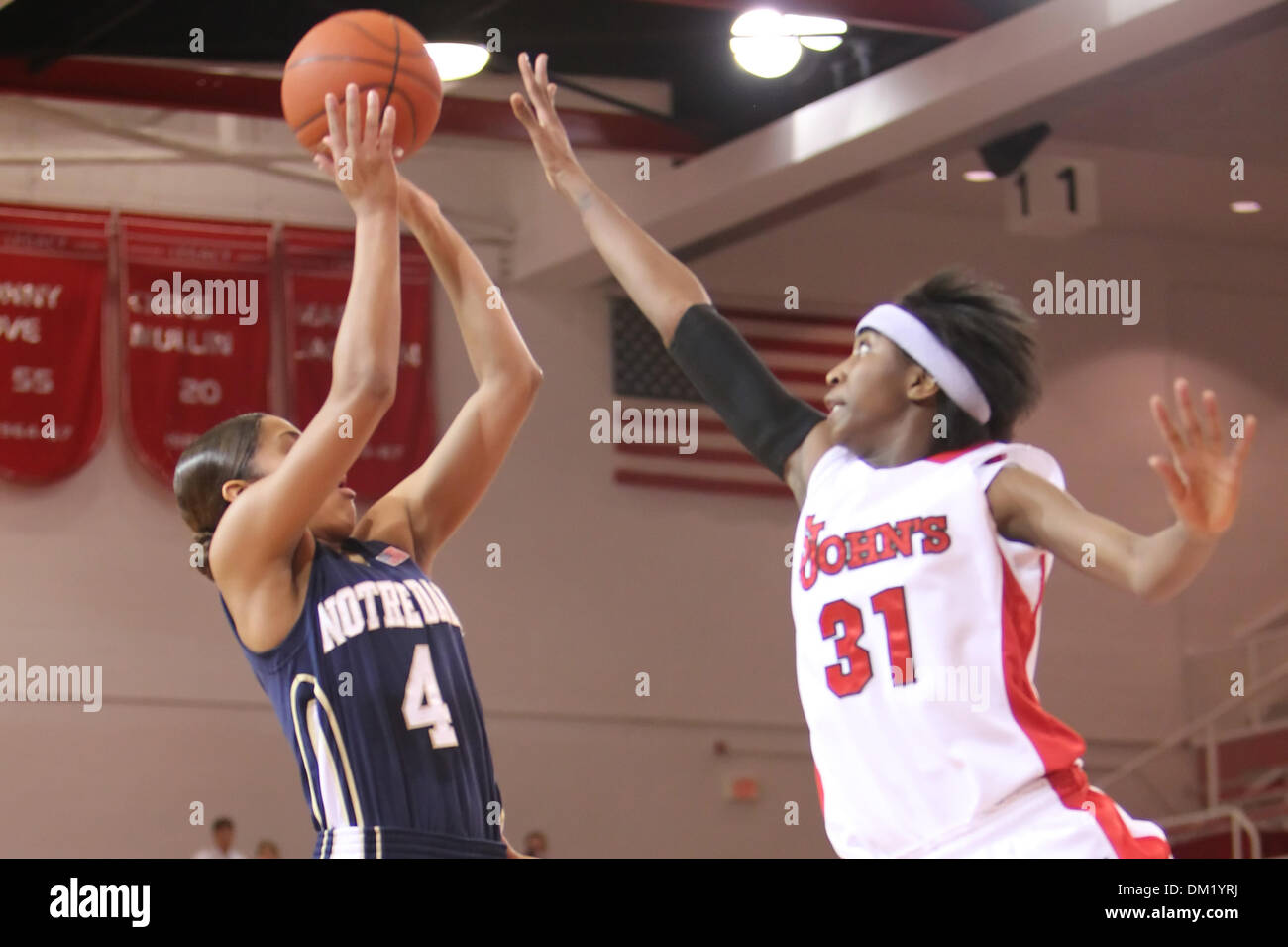Skylar Diggins Dunk