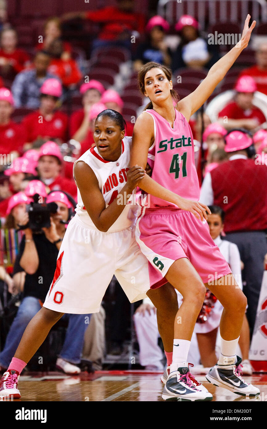 Michigan State center Allyssa DeHaan (41) posts up against Ohio State ...