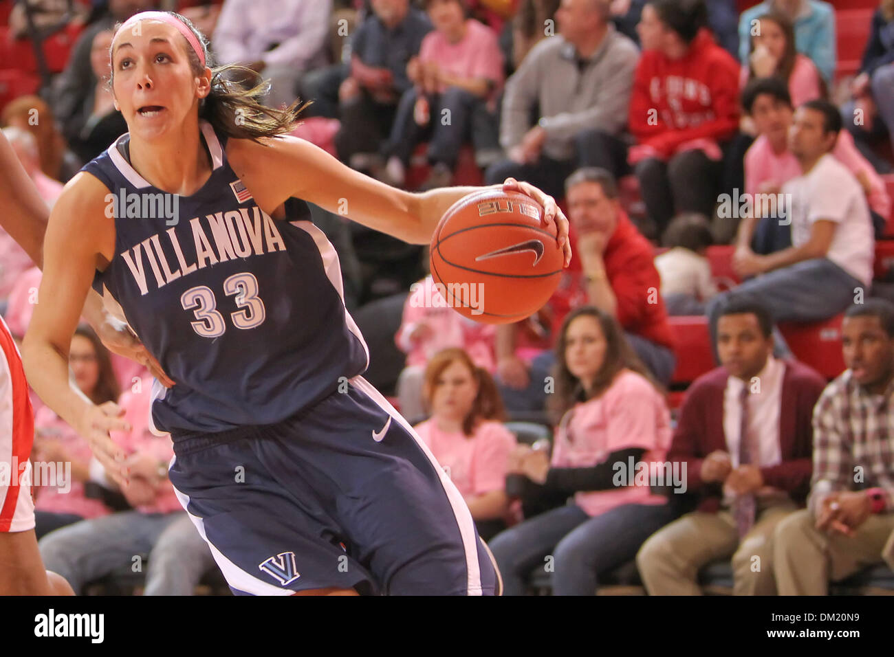 Laura sweeney hi-res stock photography and images - Alamy