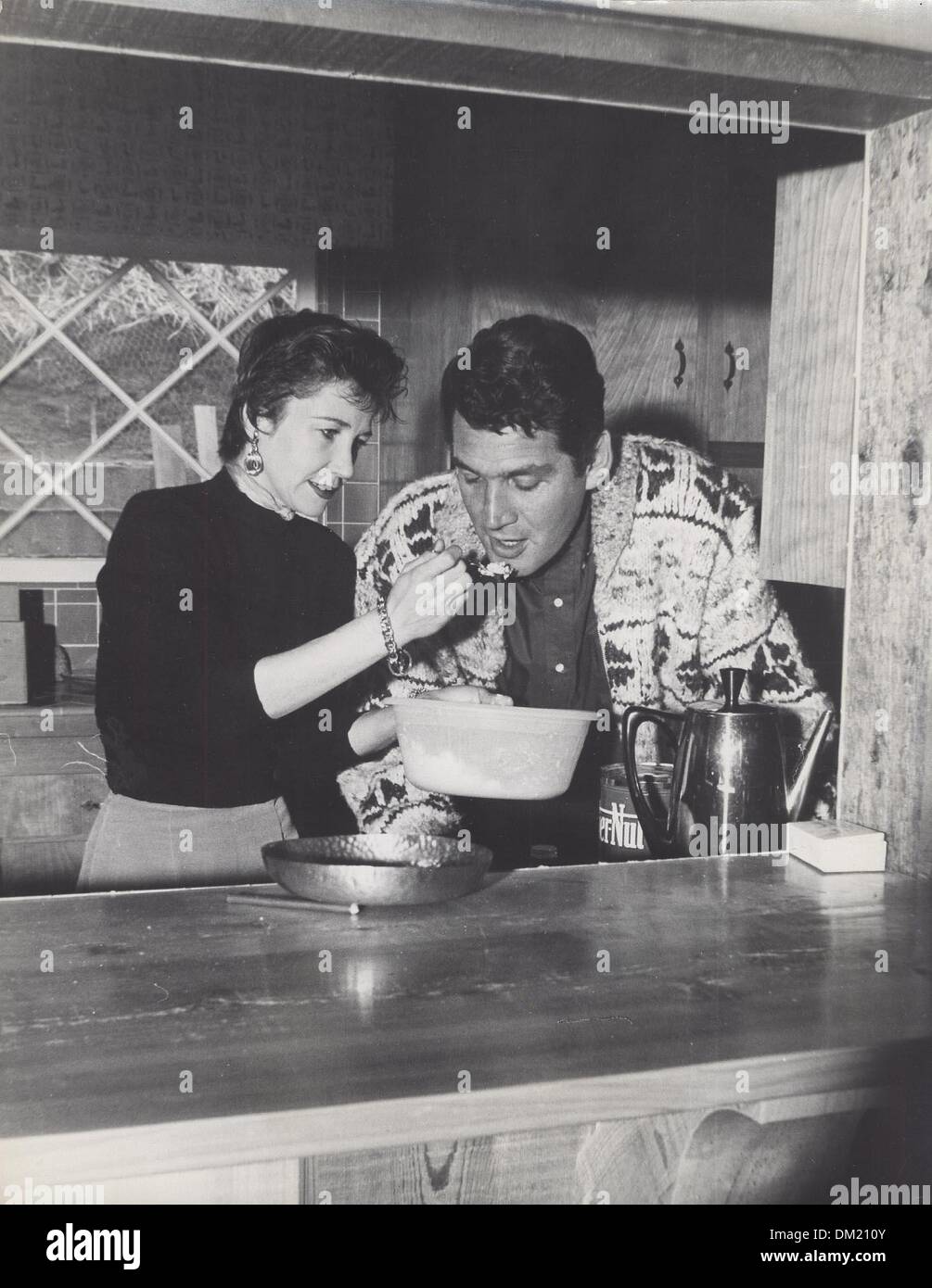 Gene barry wife betty supplied photos hi-res stock photography and ...