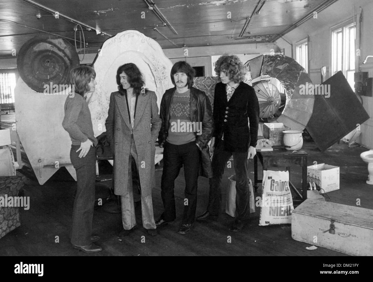 Led Zeppelin Starship Inside