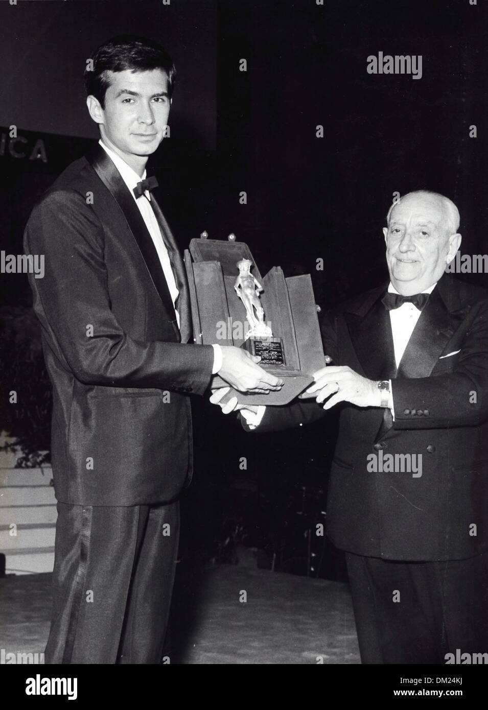 TONY PERKINS at the International Oinoma Festival of Taormina 1962 ...
