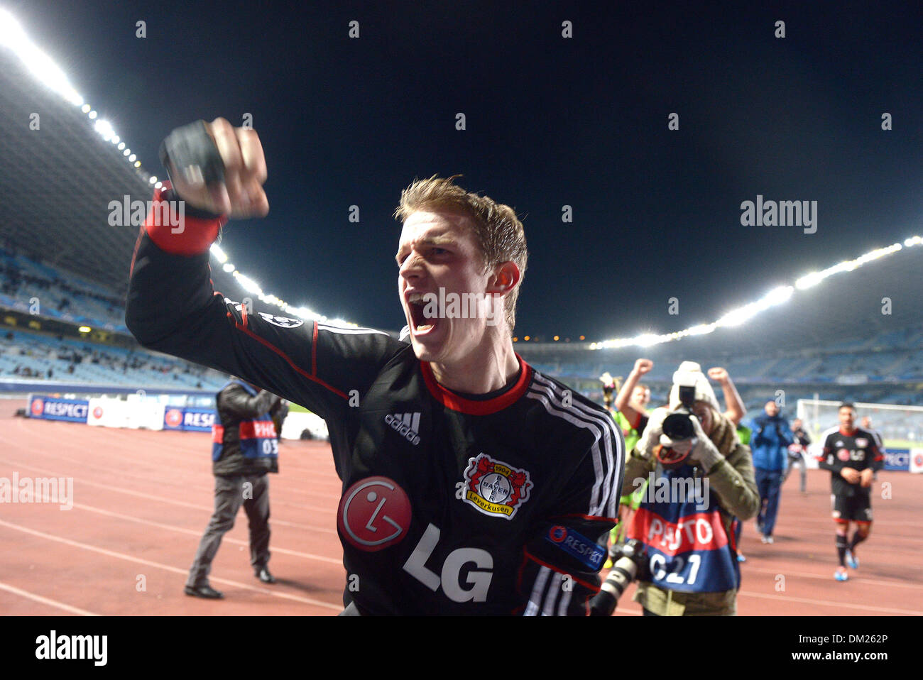 Bayer 04 leverkusens lars bender hi-res stock photography and images ...