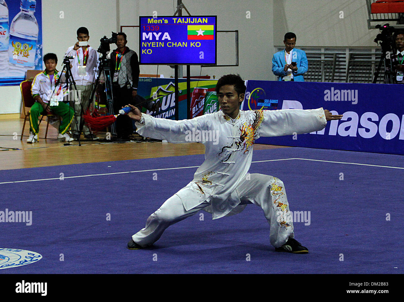 Nyein chan hi-res stock photography and images - Alamy