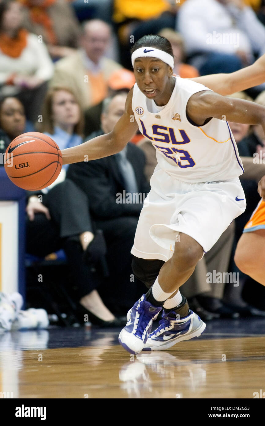 Tennessee at LSU; LSU forward Allison Hightower dribbles the ball ...