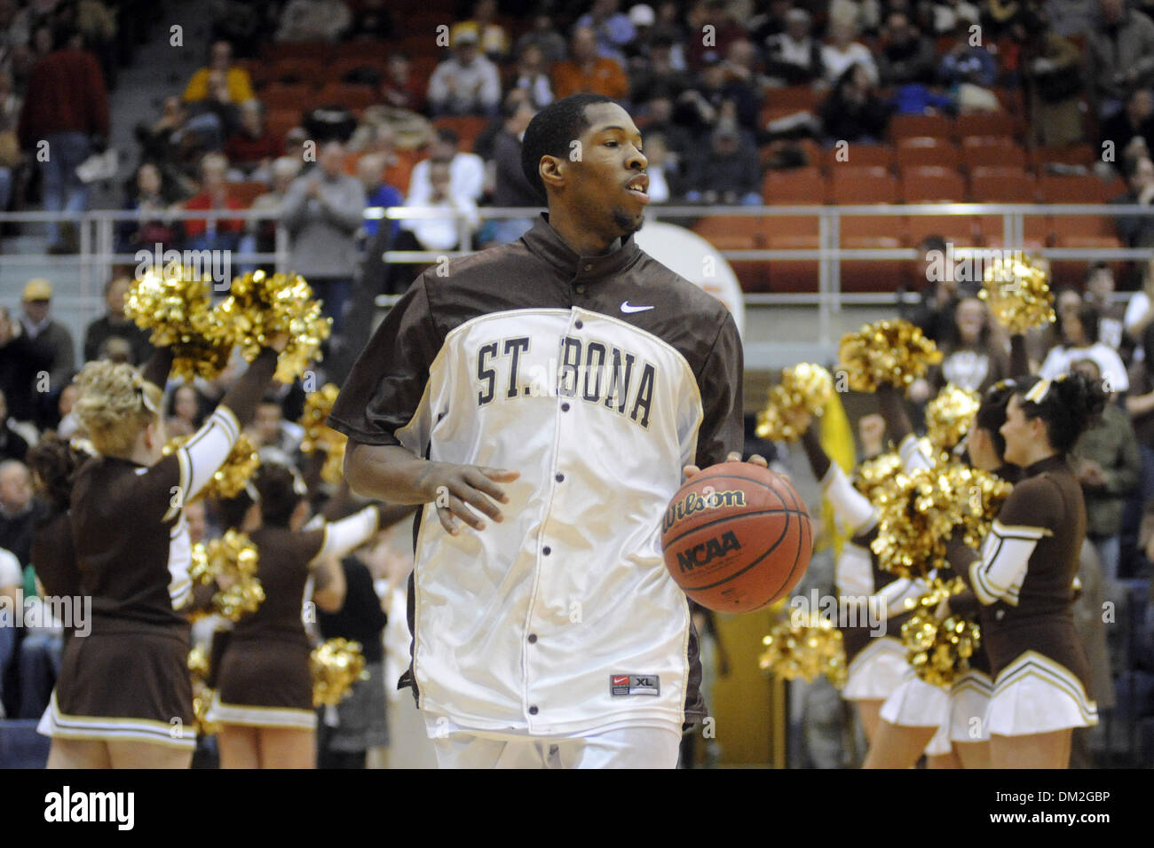 St. Bonaventure guard Malcolm Eleby leads the Bonnies from the locker ...