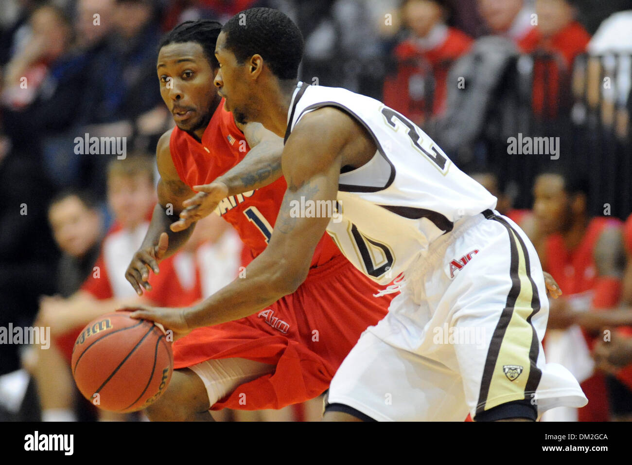 St. Bonaventure guard Malcolm Eleby (20) drives the ball up court as ...