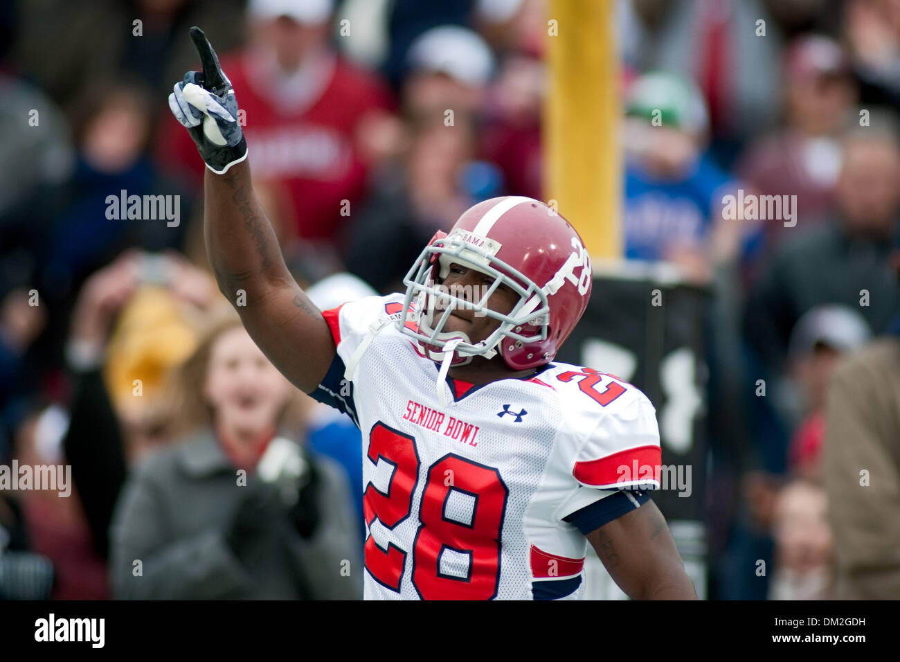 Under Armour Senior Bowl; Alabama defensive back Javier Arenas greets ...