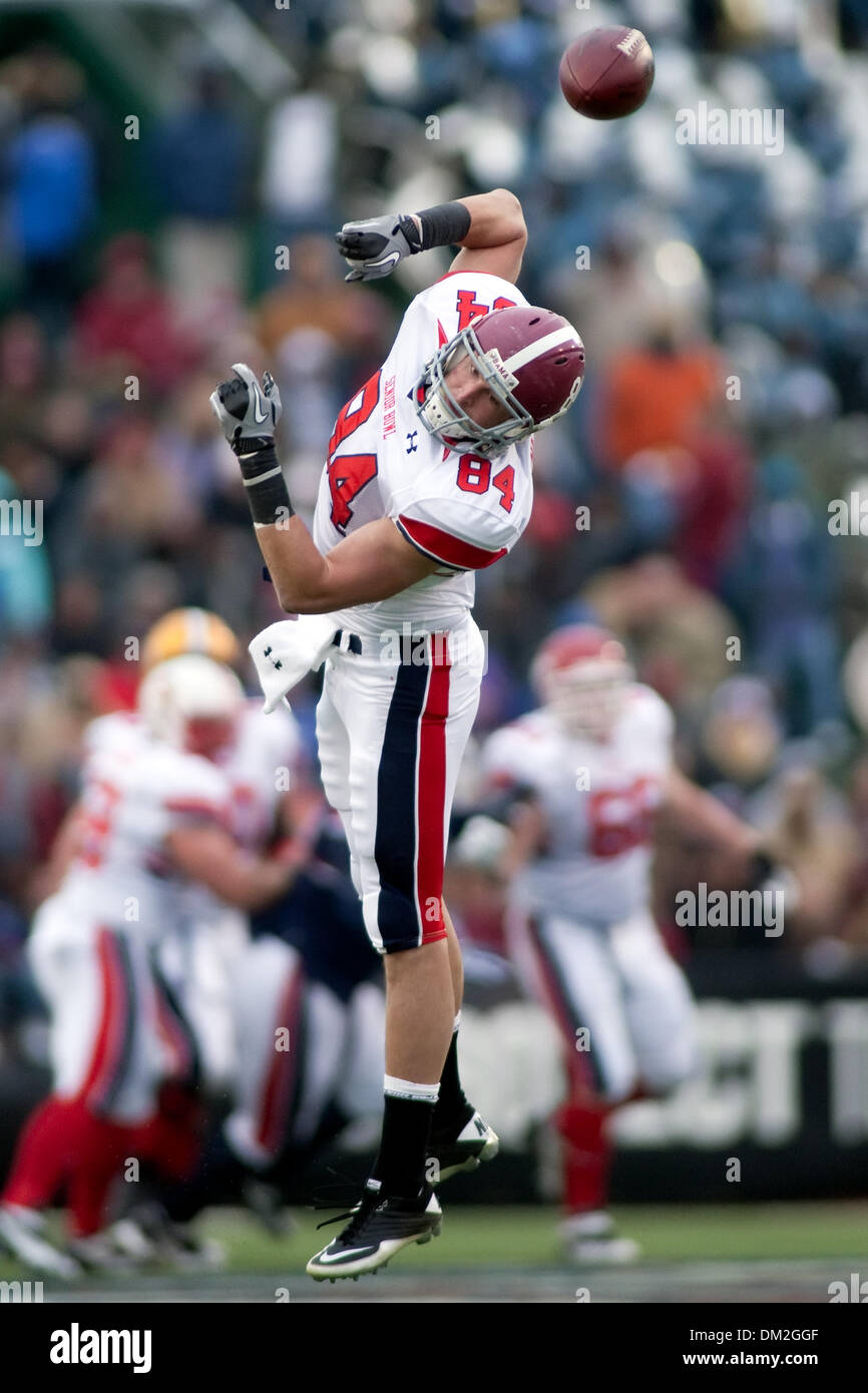Under Armour Senior Bowl; Alabama tight end Colin Peek watches a Tim ...