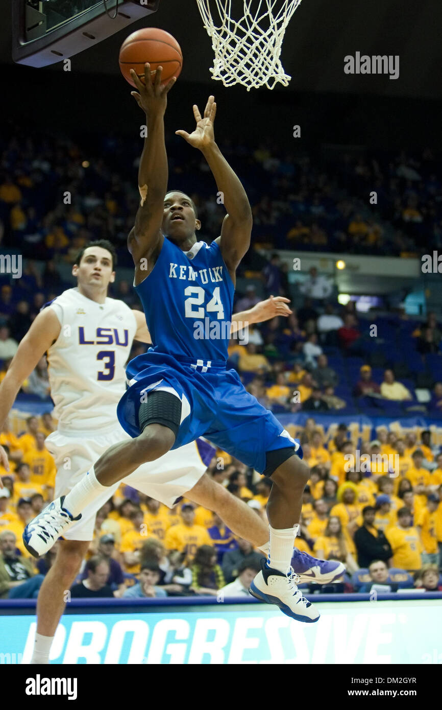 Kentucky at LSU; Kentucky guard Eric Bledsoe makes a layup during the ...