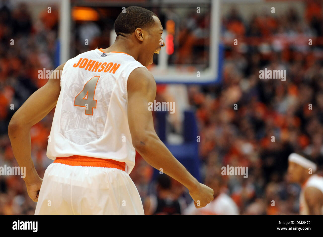 Syracuse forward Wesley Johnson (4) celebrates after a big play by the ...