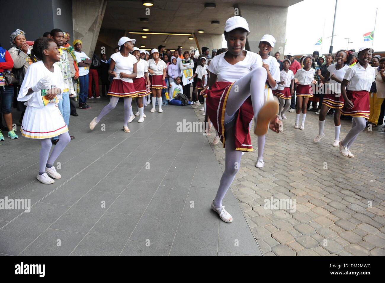 Drum majorette hi-res stock photography and images - Alamy