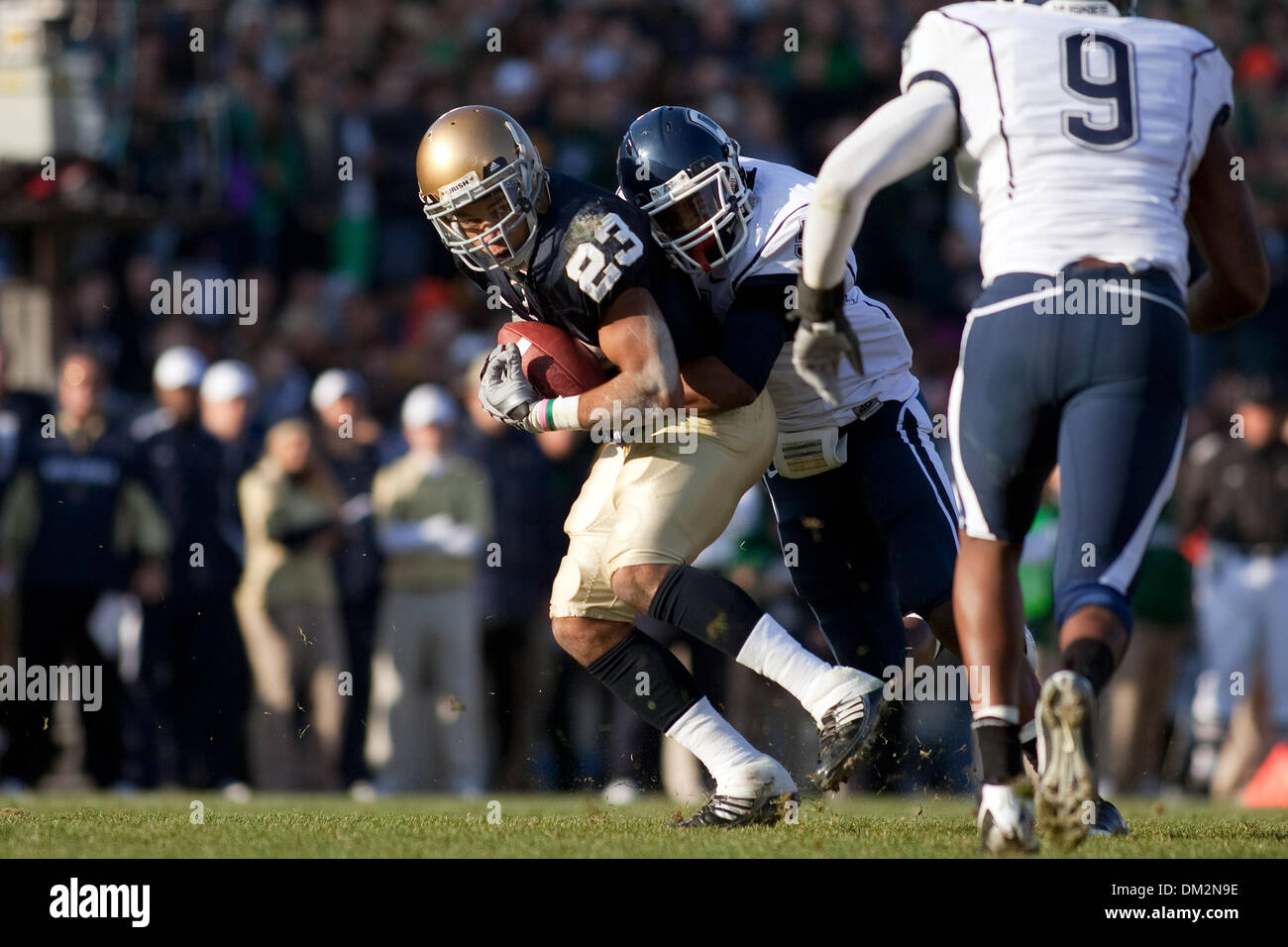 Mike ragone hi-res stock photography and images - Alamy