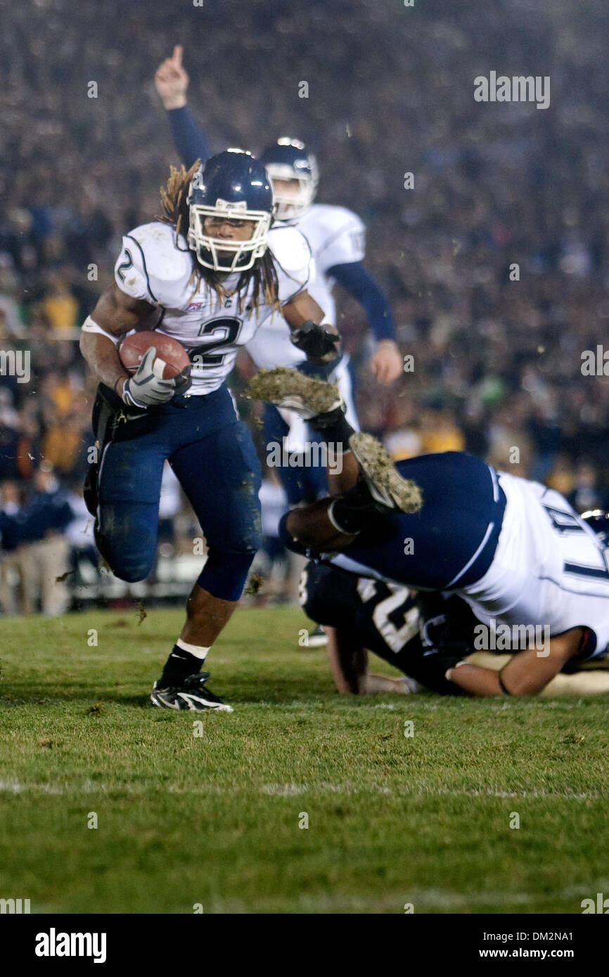 South endzone hi-res stock photography and images - Alamy