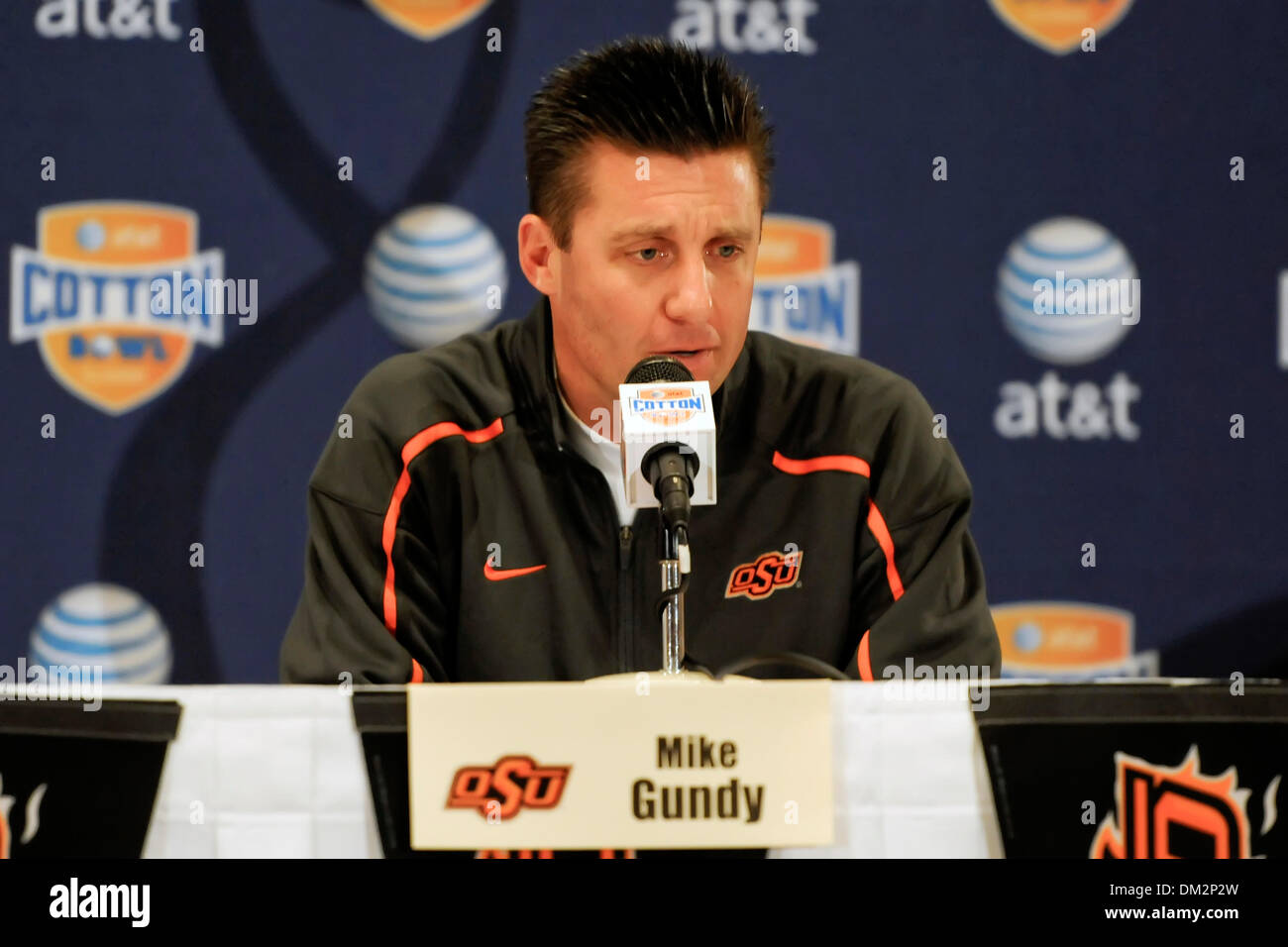 Oklahoma State Head coach Mike Gundy and Ole Miss Head Coach Houston ...