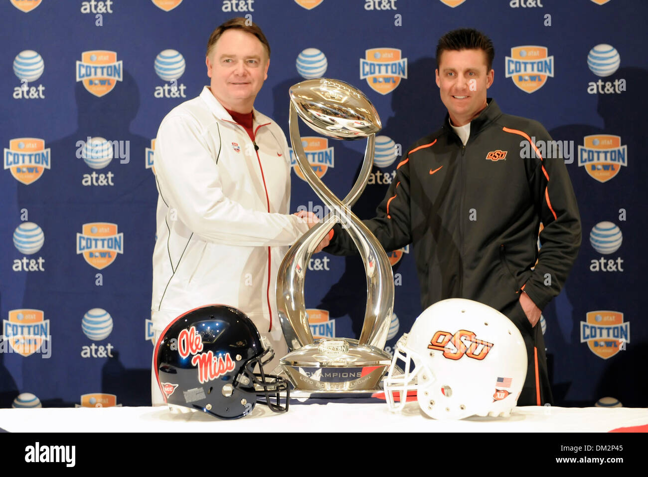 Oklahoma State Head coach Mike Gundy and Ole Miss Head Coach Houston ...