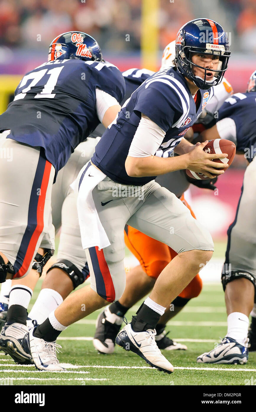 Mississippi quarterback Nathan Stanley (12) looks to hand off the ball ...