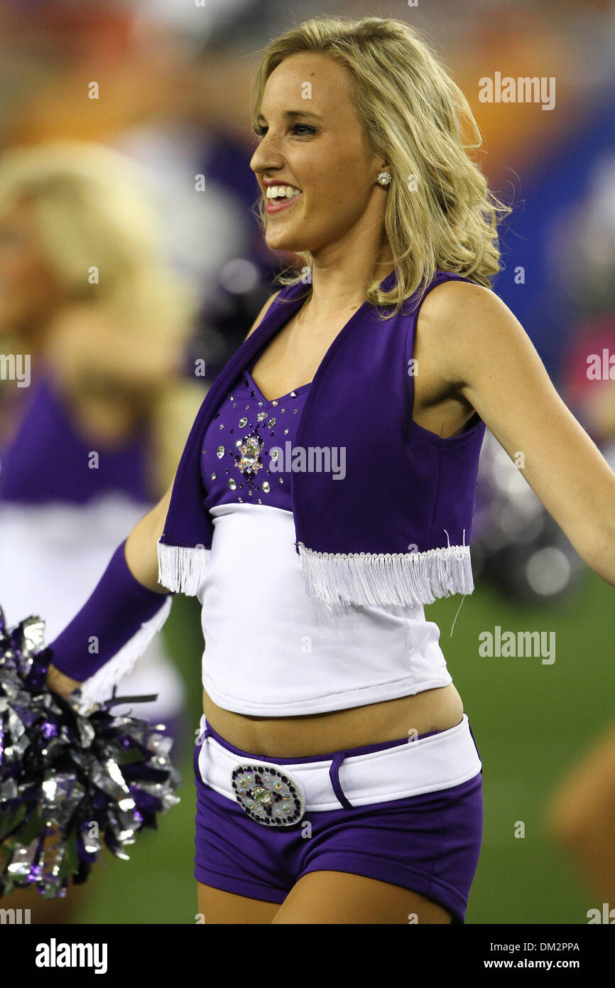 Boise State Broncos battle against the TCU Horned Frogs in the 39th ...