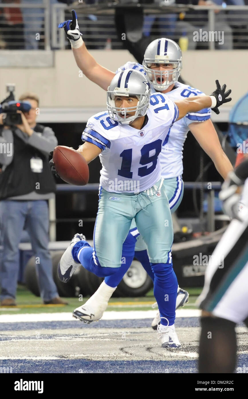 Dallas Cowboys wide receiver Miles Austin (19) makes the touchdown ...