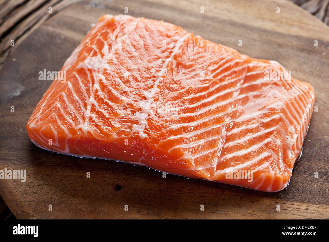 Wood wooden fish carving hi-res stock photography and images - Alamy