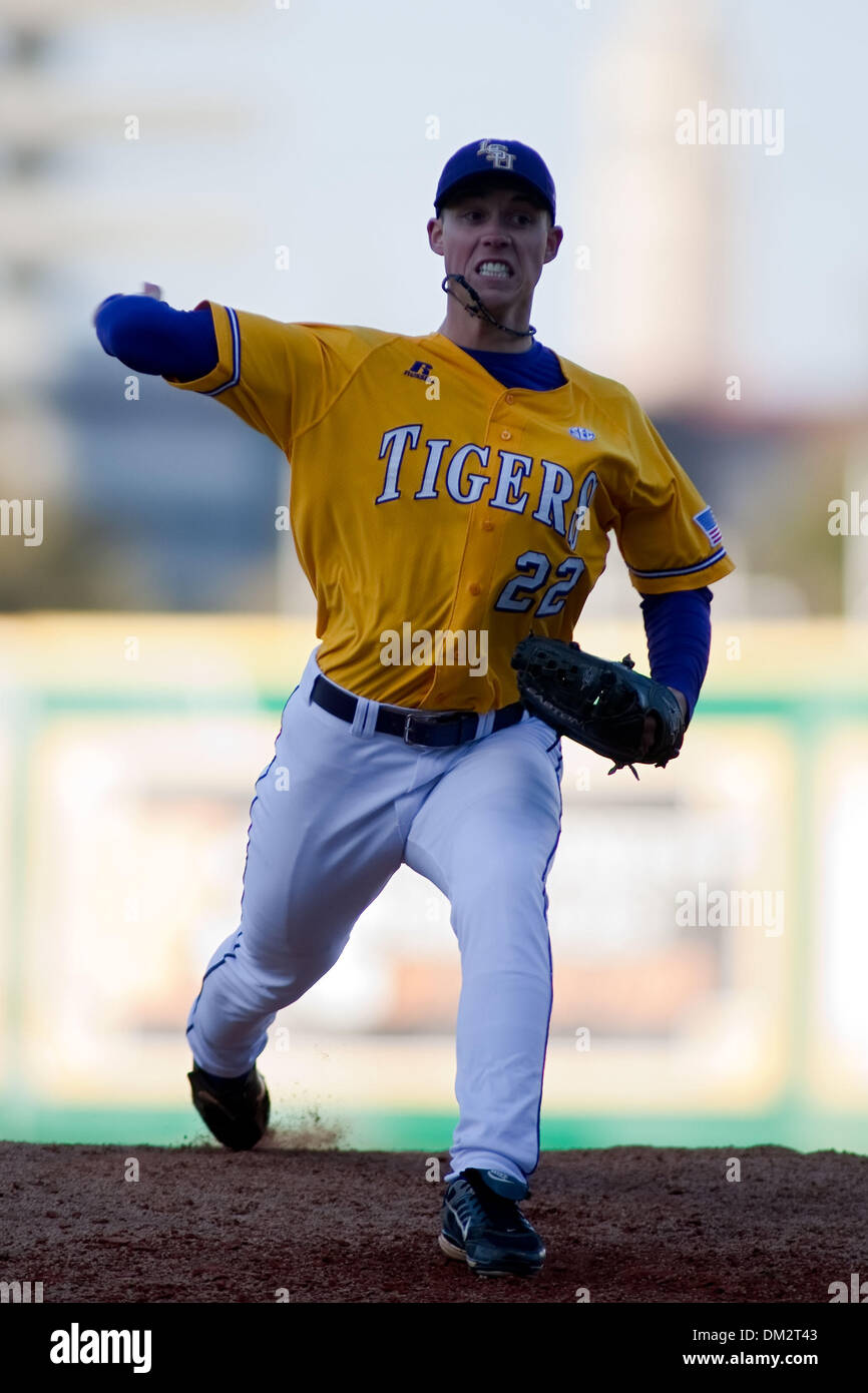 William & Mary at LSU; LSU pitcher Matty Ott (22) throws a pitch during ...