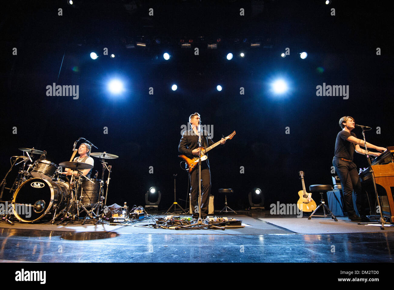 Isaac Hanson High Resolution Stock Photography and Images - Alamy