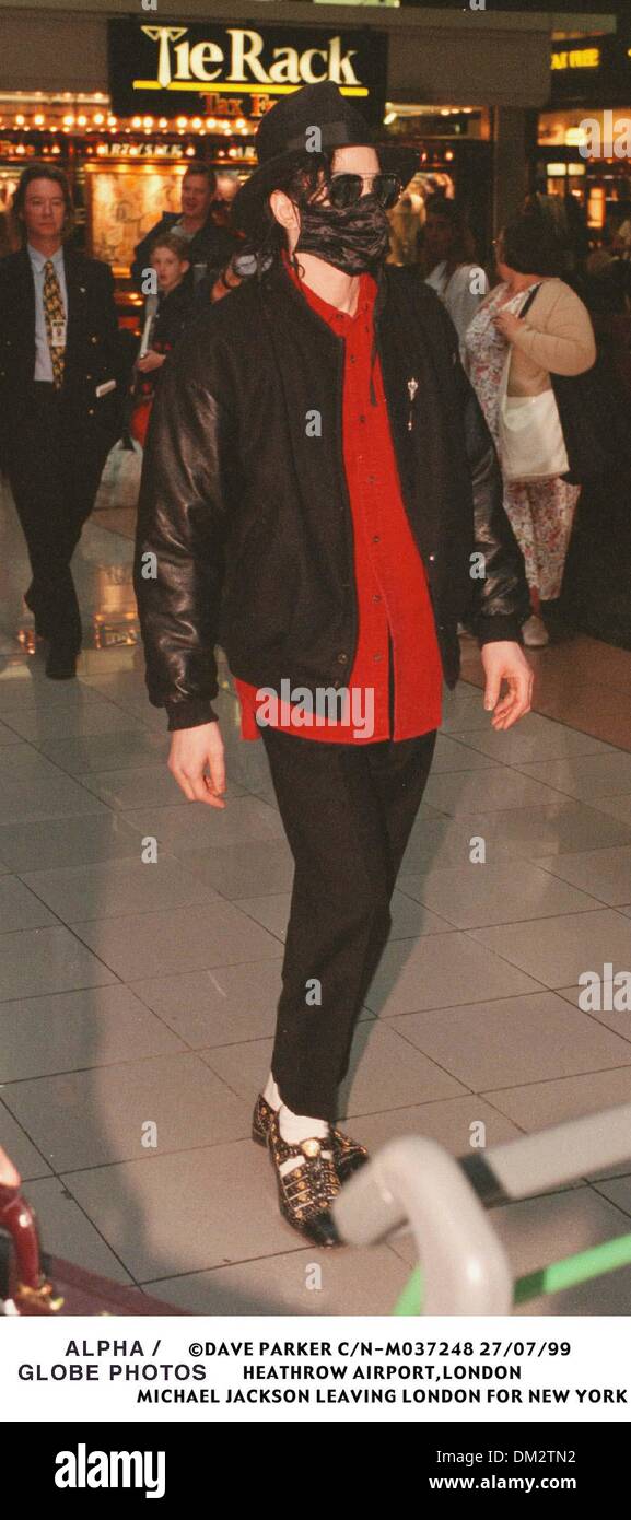 July 27, 1999 - London, Great Britain - 27/07/99 HEATHROW AIRPORT ...