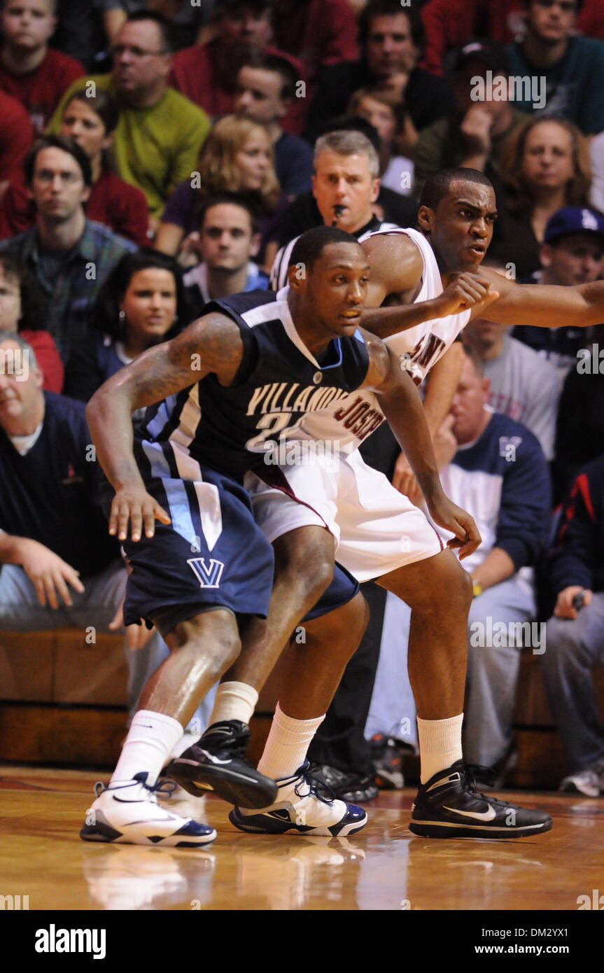 Villanova Guard Corey Stokes #24 defends during the first half. At the ...