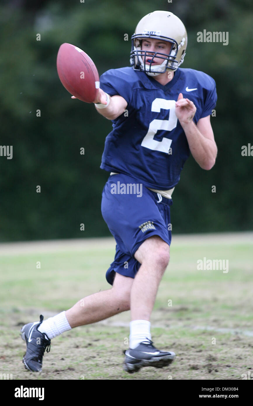 Navy Midshipmen held a practice session at Rice University practice ...