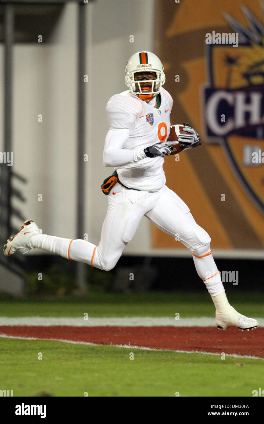 Kick shields hi-res stock photography and images - Alamy