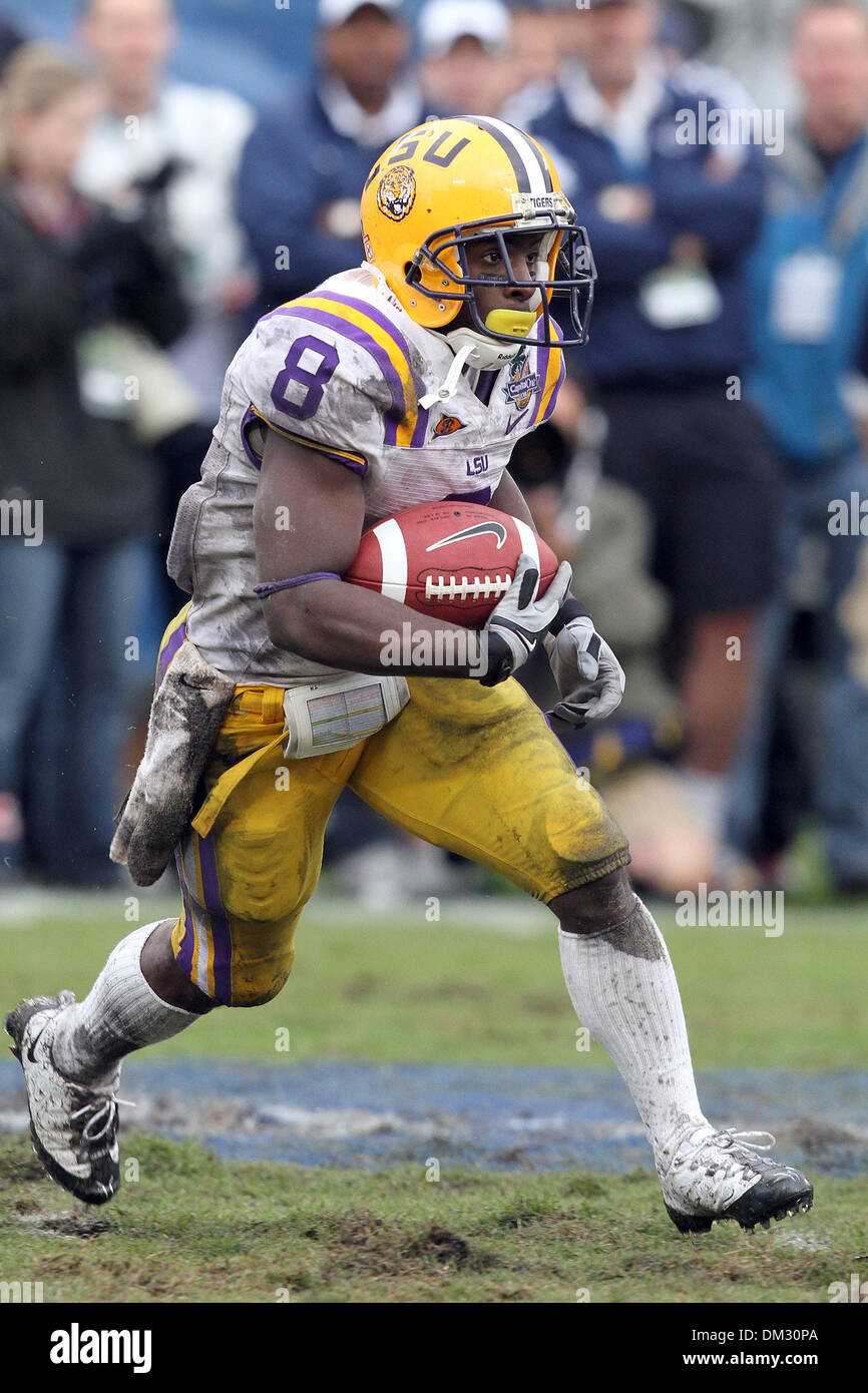 LSU Tigers running back Trindon Holliday (8) during the 2010 Capital ...