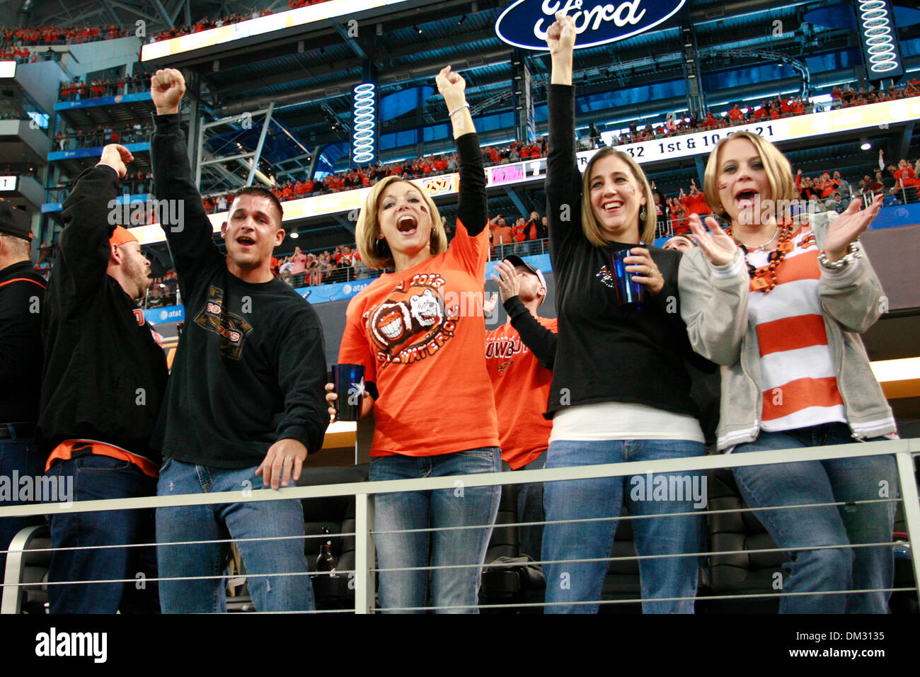 Osu fans hi-res stock photography and images - Alamy