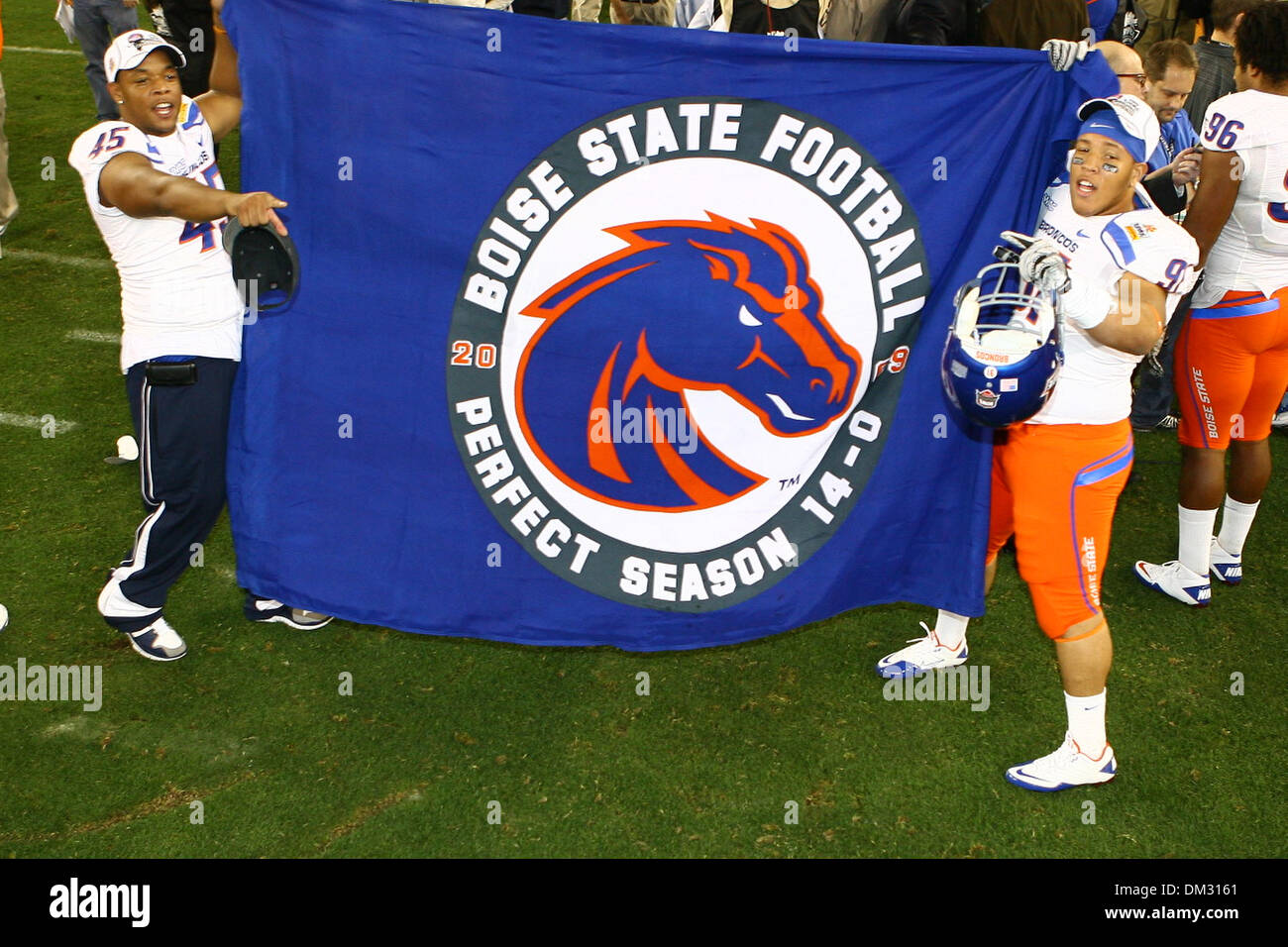 Boise State Broncos battle against the TCU Horned Frogs in the 39th ...